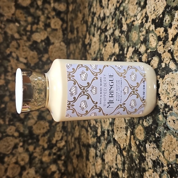 Bath & Body Works | Bath & Body | Bbw Whipped Berry Meringue Body ...